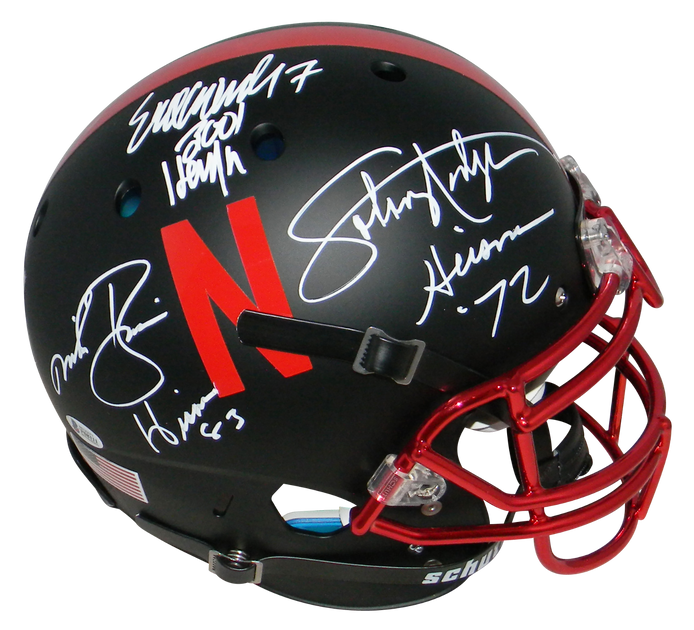 Autographed Speed Authentic Helmets – TNT Sports Mem
